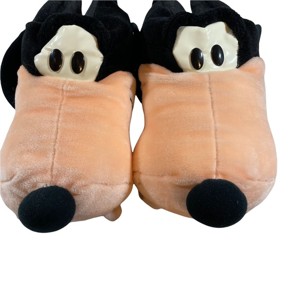 Vintage | Shoes | Vintage The Disney Store Goofy Slippers Adult Size ...